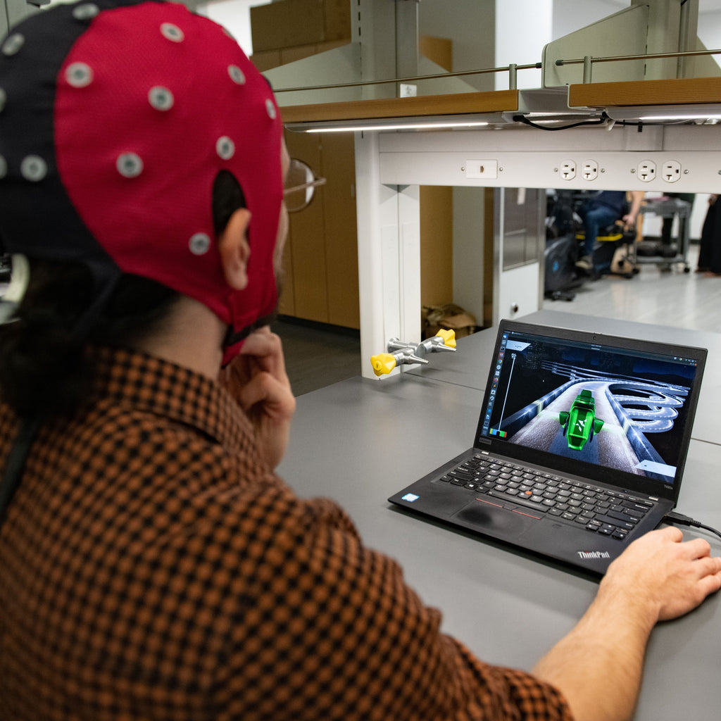 One-Size-Fits-All Brain-Controlled Gaming – StepUp to Learn